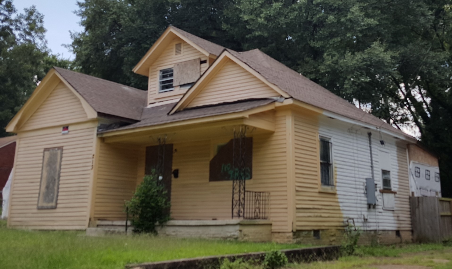 Day 82: Memphis, Tennessee – HiJenx